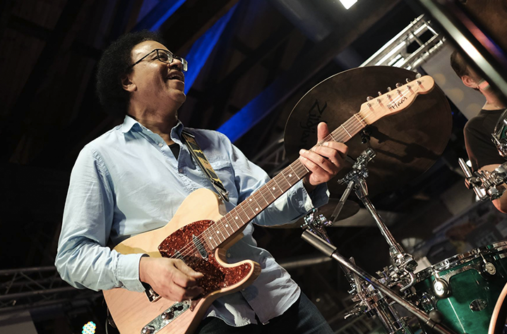 Archief My Team - Soul Funk Pop & Disco Zangeres Natasia & Band